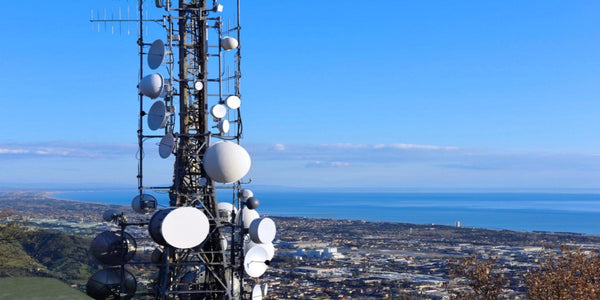How to check out a nearby cell tower location? | HiBoost